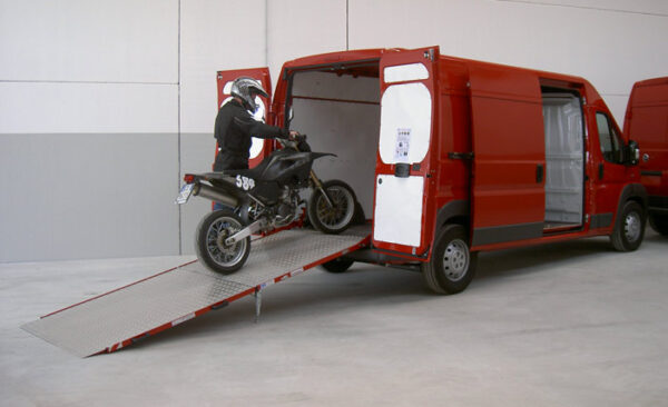 Rampa auto WM PC (600 - 1800kg) - Rampe auto pentru autoutilitare